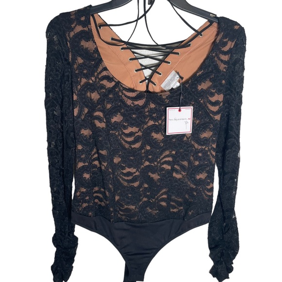Bisou Bisou | Tops | Bisou Bisou Michele Bohbot Bodysuit Medium Black ...